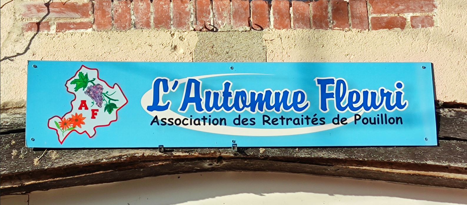 Accueil Association | Automne | Fleuri | Pouillon